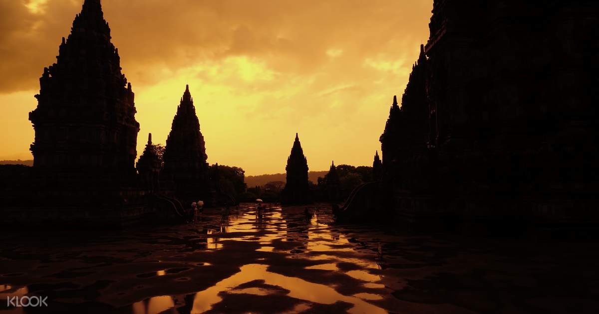 Prambanan Temple Sunset Tour